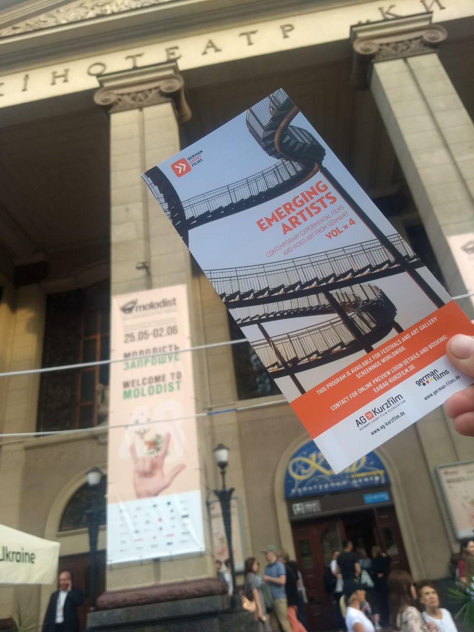 Clara Winter_____& ______Miiel Ferráez